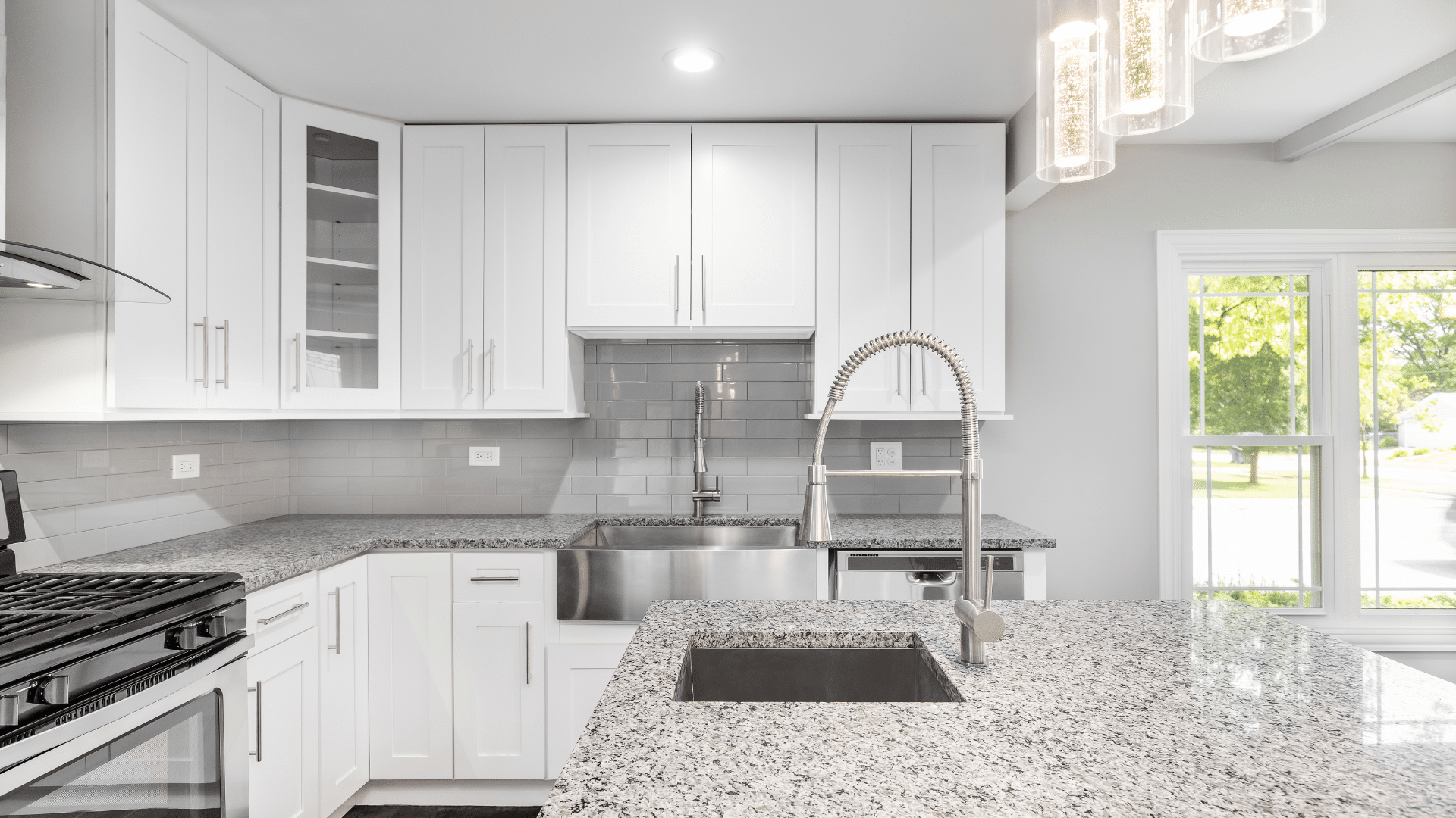 Sleek Modern Kitchen Countertops: Top 5 Picks & Design Ideas - DM ...